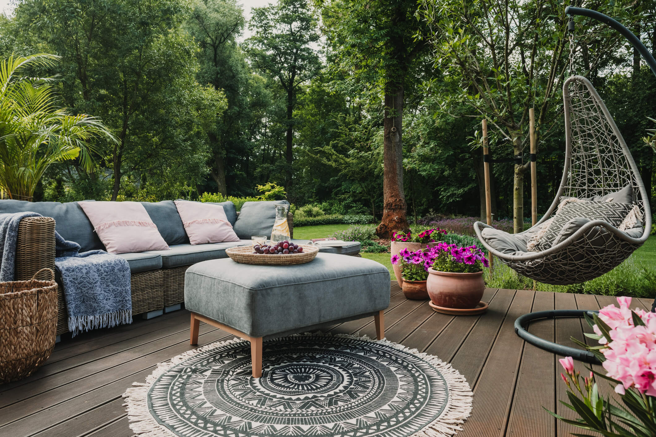 Nine Ideas that Will Save You Money This Summer